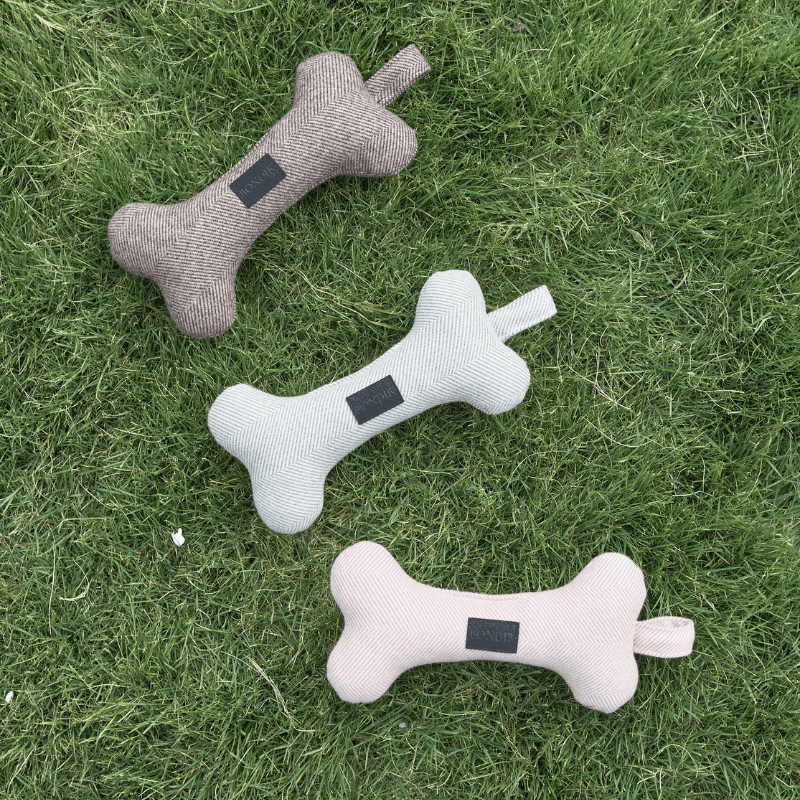 Frosty Jade Tweed Squeaky Bone Dog Toy – thebondir